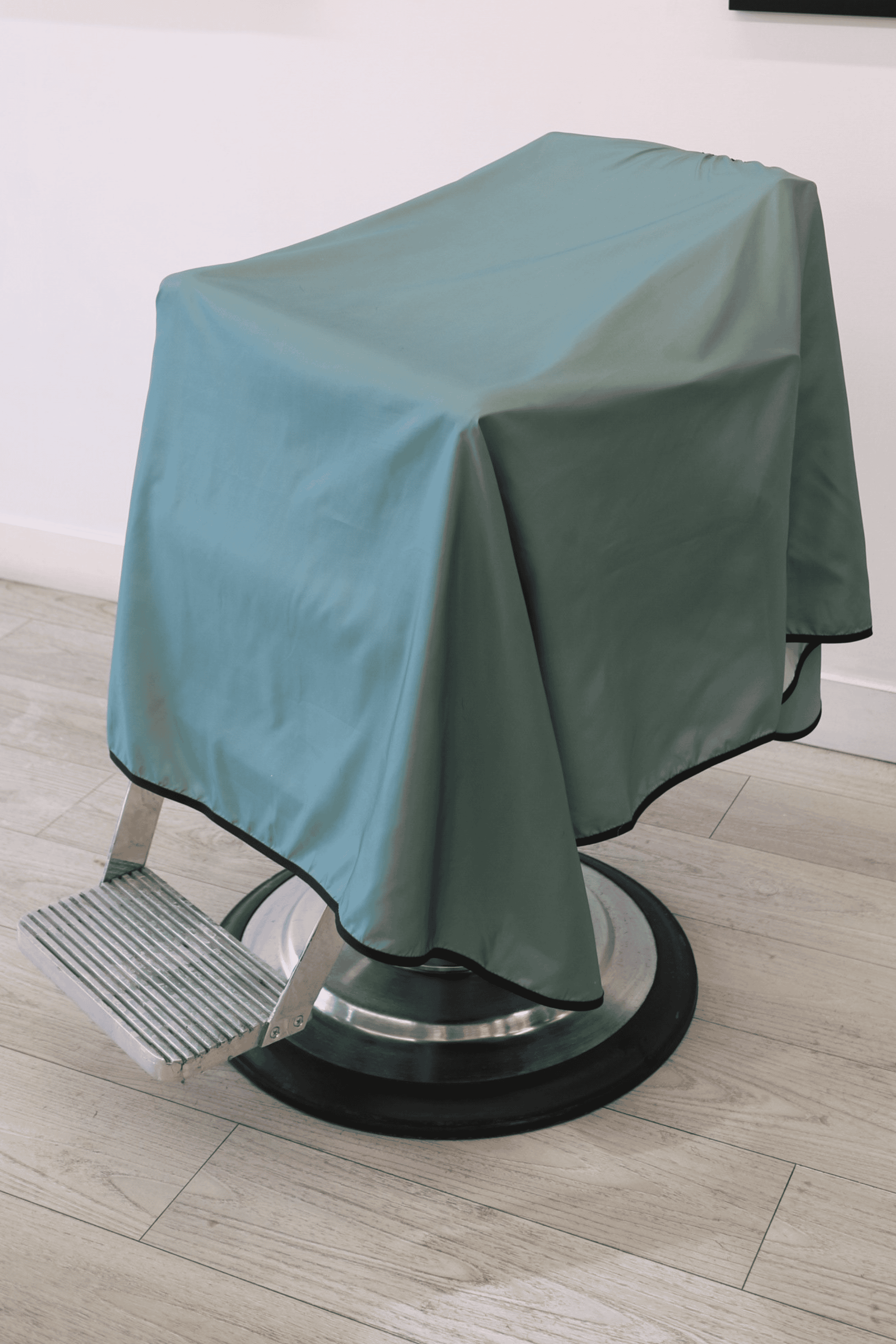 Solid Color Barber Capes | High Top Capes – High Top Capes Inc.